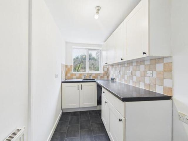 2 bedroom terraced house for rent in Stroud Road, Gloucester, GL1