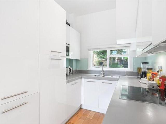 2 bedroom terraced house for rent in Sumner Place Mews, London, SW7