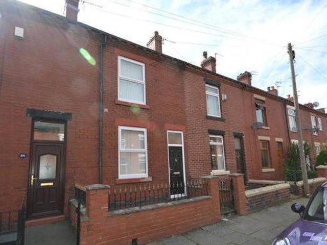 2 bedroom terraced house for rent in Sumner Street Atherton M46