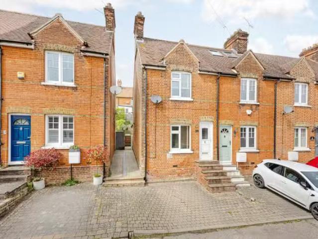 2 bedroom terraced house for rent in Sunnyside, Stansted, CM24