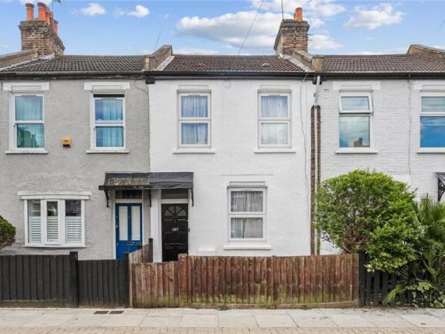 2 bedroom terraced house for rent in Poynton Road, London, N17