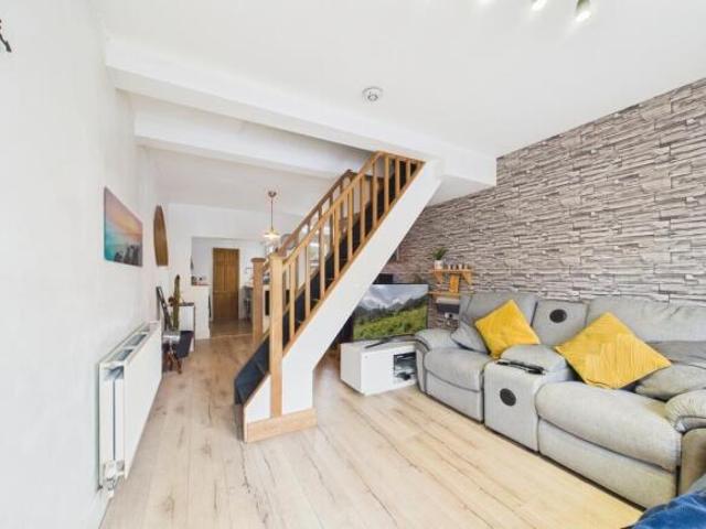 2 bedroom terraced house for rent in Polsted Road, Tilehurst, Reading, RG31