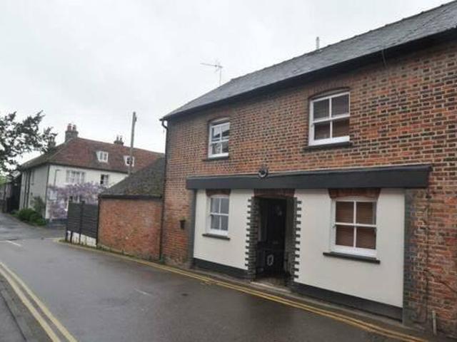 2 bedroom terraced house for rent in Pond Lane Baldock SG7