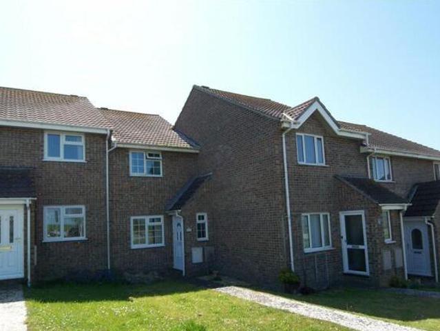 2 Bedroom Terraced House For Rent In Portland, Dorset