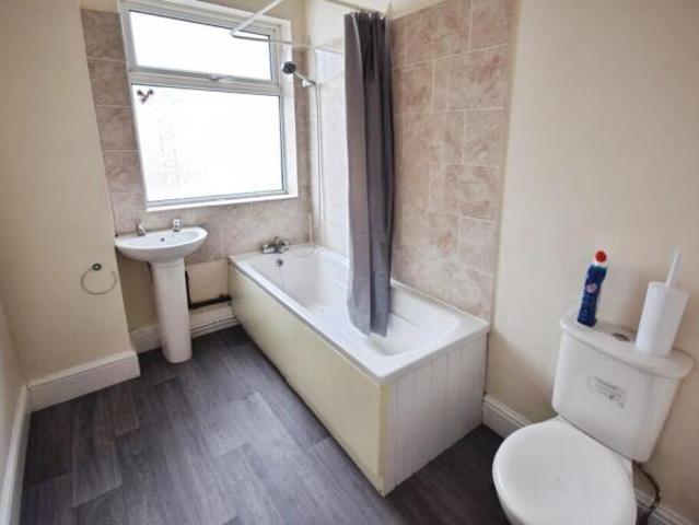 2 bedroom terraced house for rent in Portland Street, Hanley, ST1