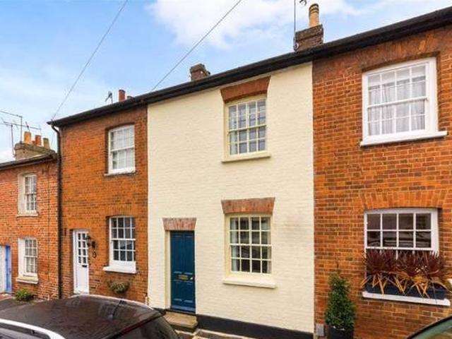 2 bedroom terraced house for rent in Portland Street St Albans Hertfordshire AL3