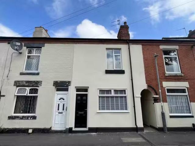 2 bedroom terraced house for rent in Park Street, CV11