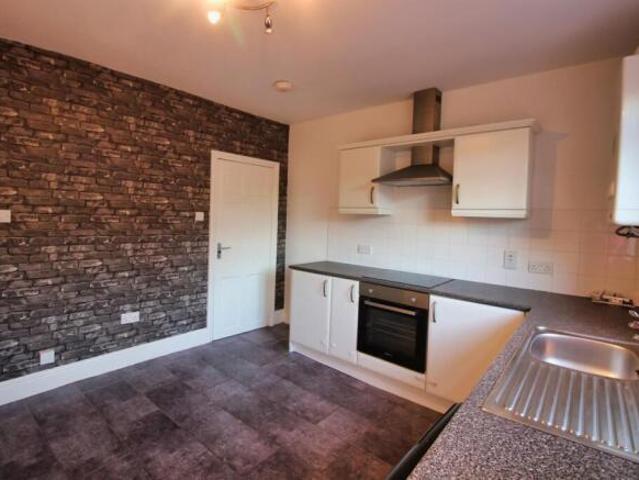 2 bedroom terraced house for rent in Park Street, Swallownest, S26