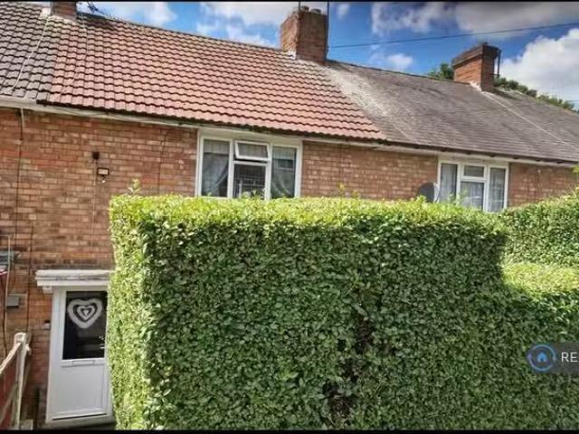 2 bedroom terraced house for rent in Parkeston Crescent, Birmi.