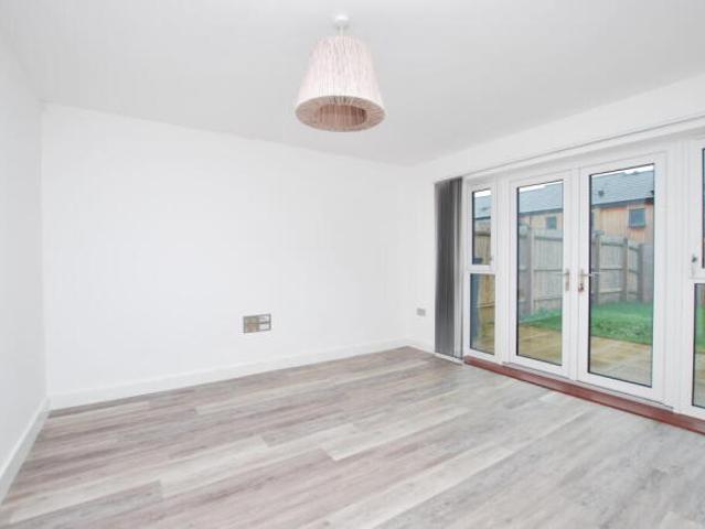 2 bedroom terraced house for rent in Pascal Mews, MK10