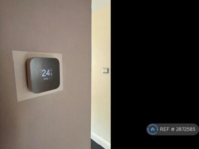 2 bedroom terraced house for rent in Peppermead Square, London, SE13