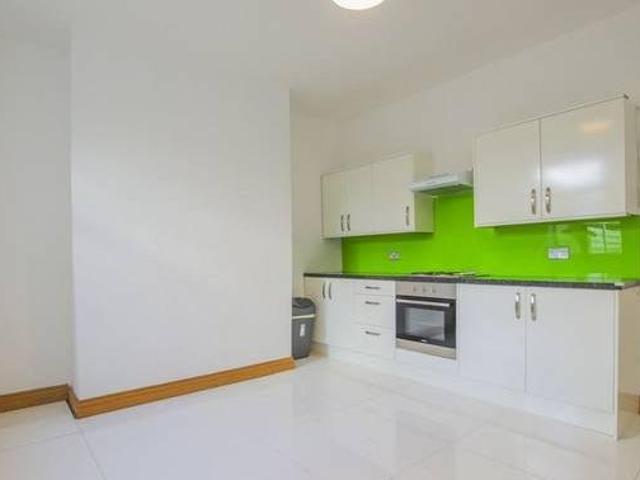 2 bedroom terraced house for rent in Percy Street Accrington BB5