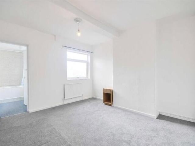 2 bedroom terraced house for rent in Perdiswell Street, Worcester, Worcestershire, WR3