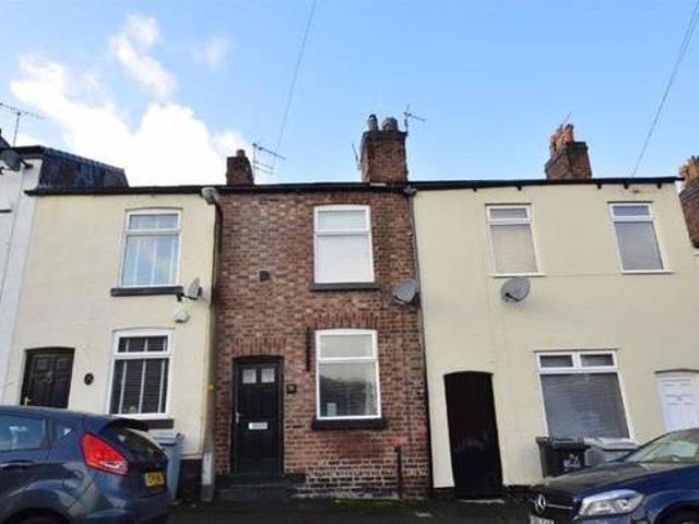 2 bedroom terraced house for rent in Pitt Street Macclesfield Macclesfield SK11