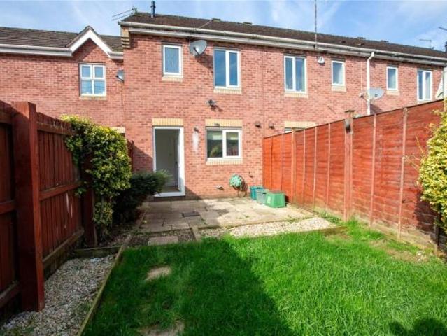 2 bedroom terraced house for rent in Pinkers Mead, Emersons Green, Bristol, BS16
