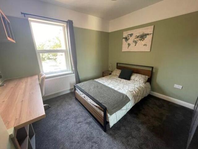 2 bedroom terraced house for rent in Prime 2 Bed Student House in City Centre / Jul 2026, LN1