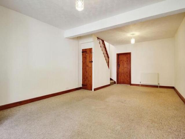 2 bedroom terraced house for rent in Prospect Hill, Swindon, SN1