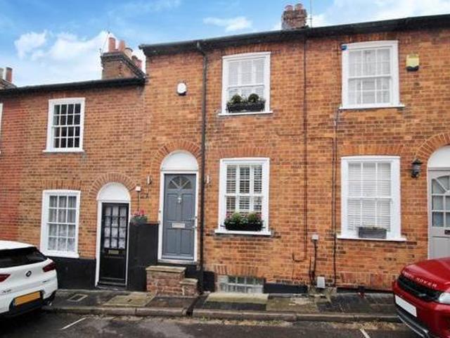 2 bedroom terraced house for rent in Queen Street AL3