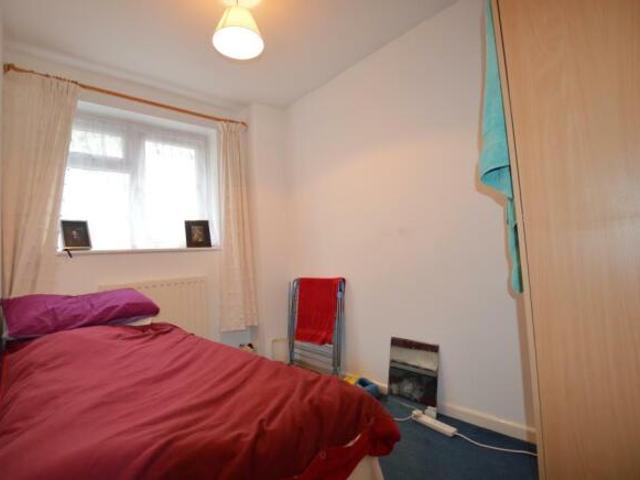 2 bedroom terraced house for rent in Rowbarrow Close, Canford Heath, BH17