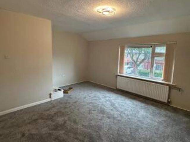 2 bedroom terraced house for rent in Rowsley Road, Stretford, M32