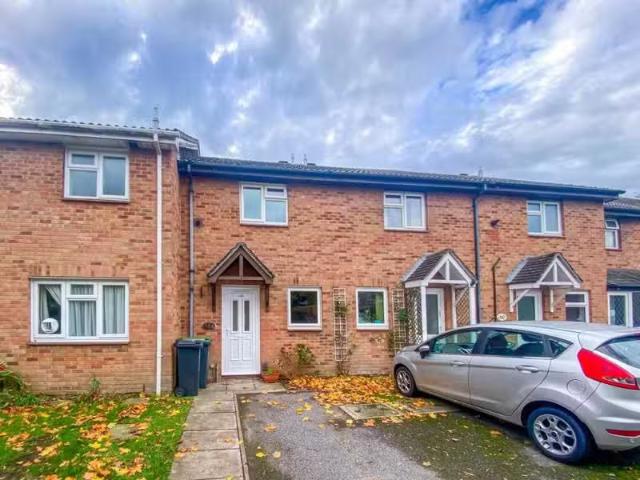 2 bedroom terraced house for rent in Rodney Drive, Mudeford, C.