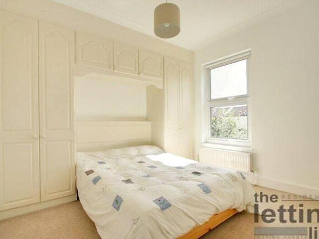 2 bedroom terraced house for rent in Rosemary Avenue, Enfield, Middlesex, EN2