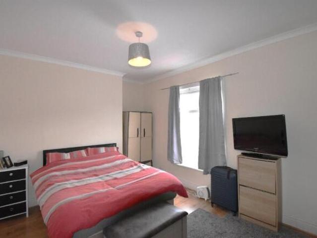 2 bedroom terraced house for rent in Rosmead Street, Hull, HU9