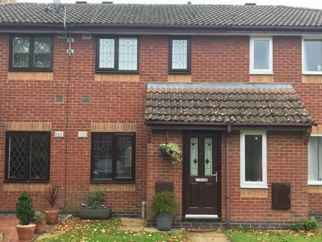 2 bedroom terraced house for rent in Ravencroft Bicester Oxfordshire OX26