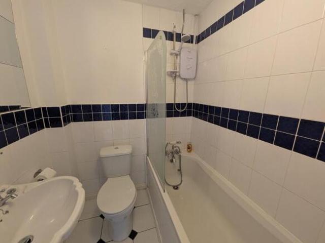 2 bedroom terraced house for rent in Ramson Close, Halewood, L26