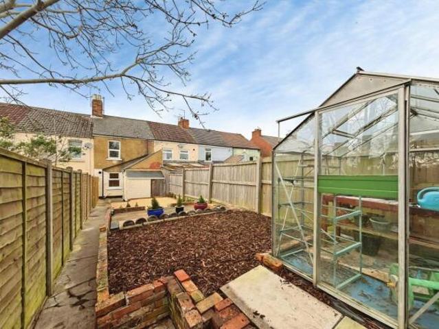 2 bedroom terraced house for rent in Redcliffe Street, Swindon, Wiltshire, SN2