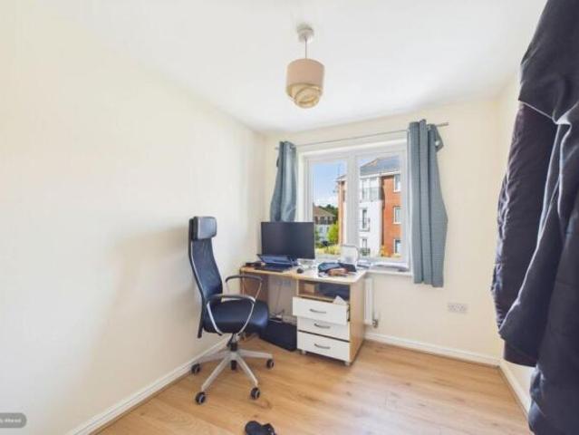 2 bedroom terraced house for rent in Regis Park Road, Reading, Berkshire, RG6