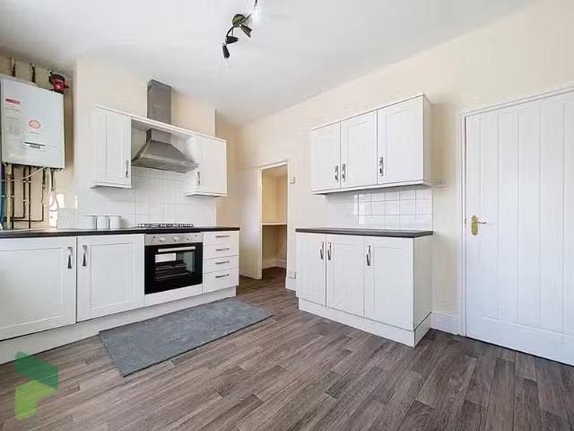 2 bedroom terraced house for rent in Reservoir Street, Darwen.