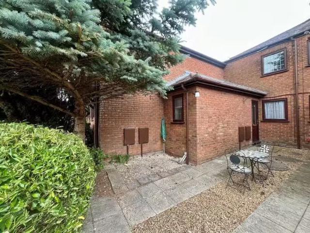 2 bedroom terraced house for rent in Ringwood, BH24