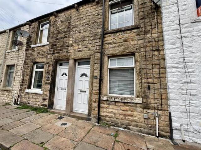 2 bedroom terraced house for rent in Ruskin Road, Lancaster, LA1