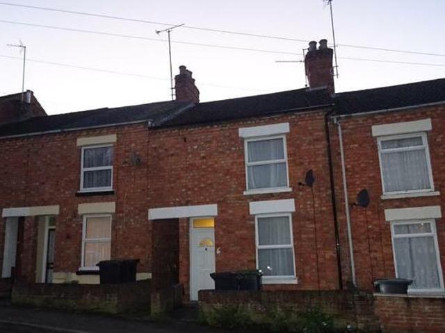2 Bedroom Terraced House For Rent In Rushden