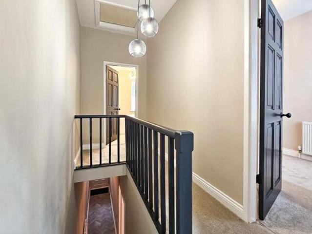 2 bedroom terraced house for rent in Russell Street, Harrogate, HG2