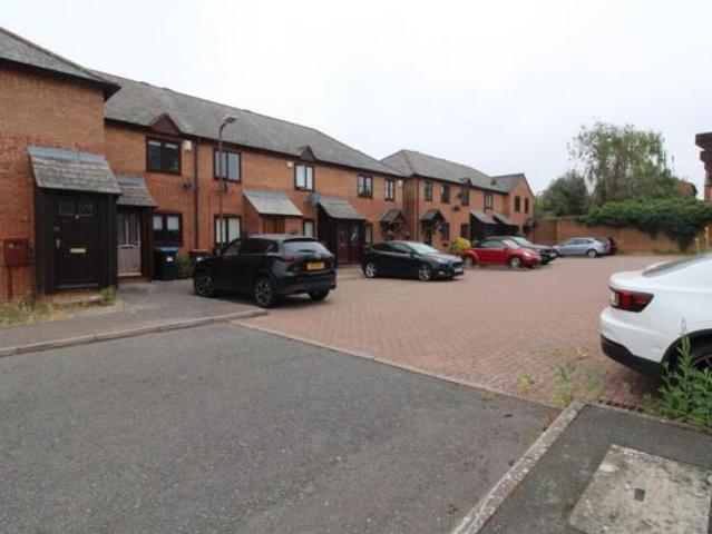 2 bedroom terraced house for rent in Woolrich Gardens, Stony Stratford, Milton Keynes, MK11 1JX, MK11