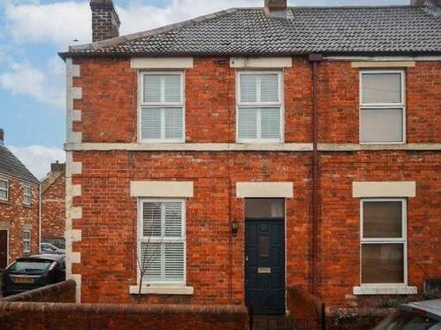 2 bedroom terraced house for rent in Waterworks Road Trowbridge BA14