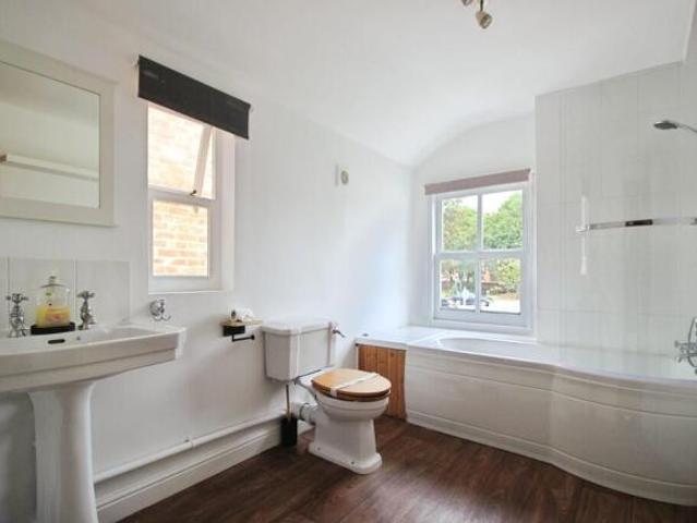 2 bedroom terraced house for rent in Walker Street, Hoole, CH2