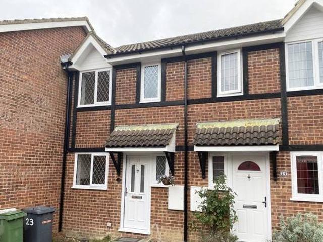 2 bedroom terraced house for rent in Warblington Close Tadley RG26