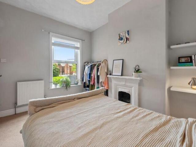 2 bedroom terraced house for rent in Warburton Street, Stockton Heath, WA4