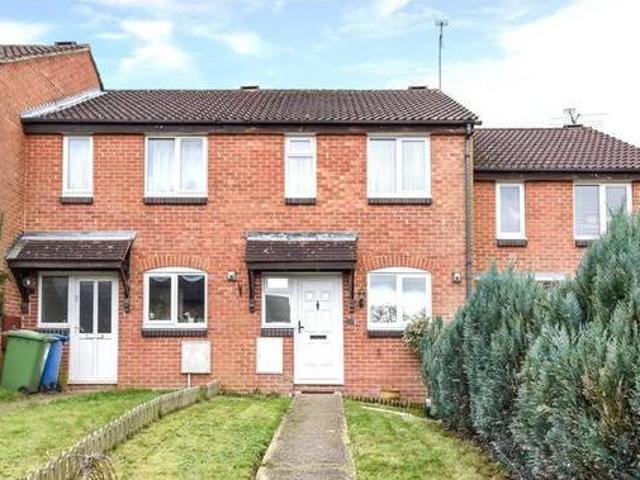 2 bedroom terraced house for rent in Wargrove Drive College Town Sandhurst Berkshire GU47