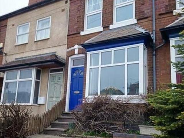 2 bedroom terraced house for rent in Warwards Lane Birmingham B29