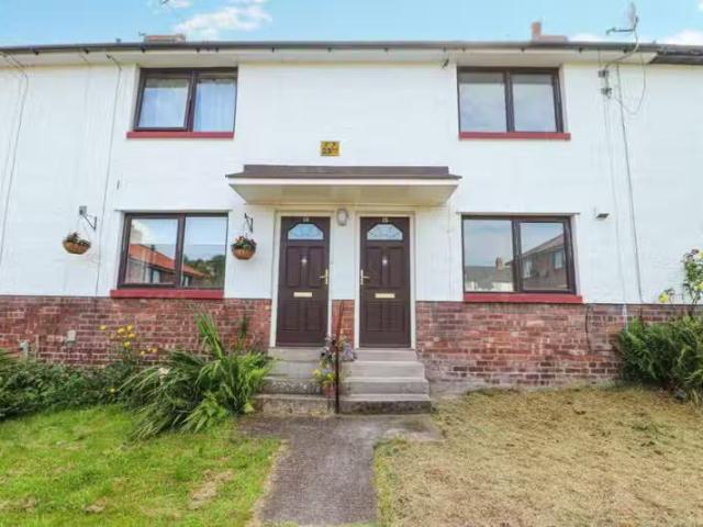 2 bedroom terraced house for rent in Well Bank Place, Carlisle.