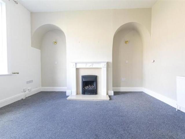 2 bedroom terraced house for rent in Wellington Street, Huddersfield, West Yorkshire, HD3