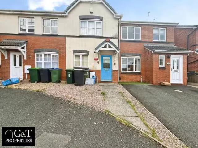 2 bedroom terraced house for rent in Wesley Close, Cradley Hea.