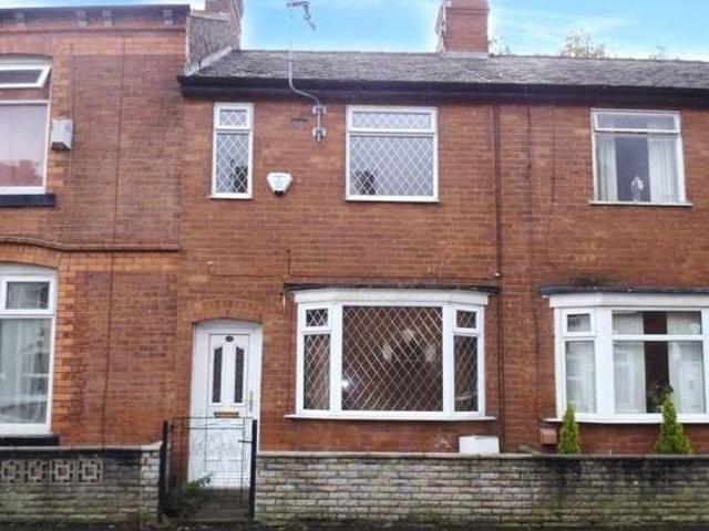 2 bedroom terraced house for rent in Wesley Street Failsworth Manchester M35