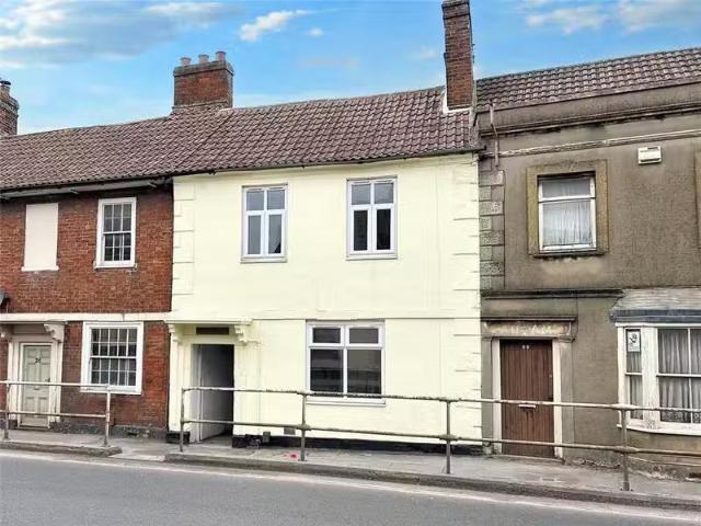 2 bedroom terraced house for rent in West End, Westbury, BA13