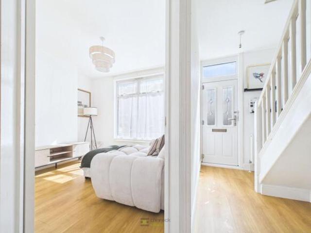 2 bedroom terraced house for rent in Westover Road, Portsmouth, PO3