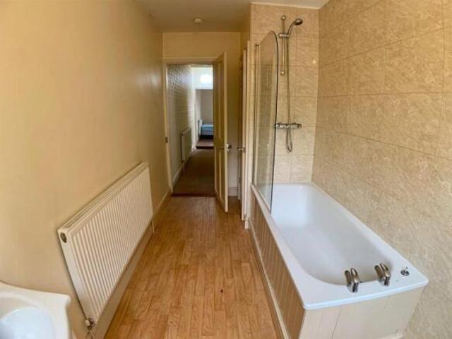 2 bedroom terraced house for rent in Western Road, Leicester LE3 0ED, LE3